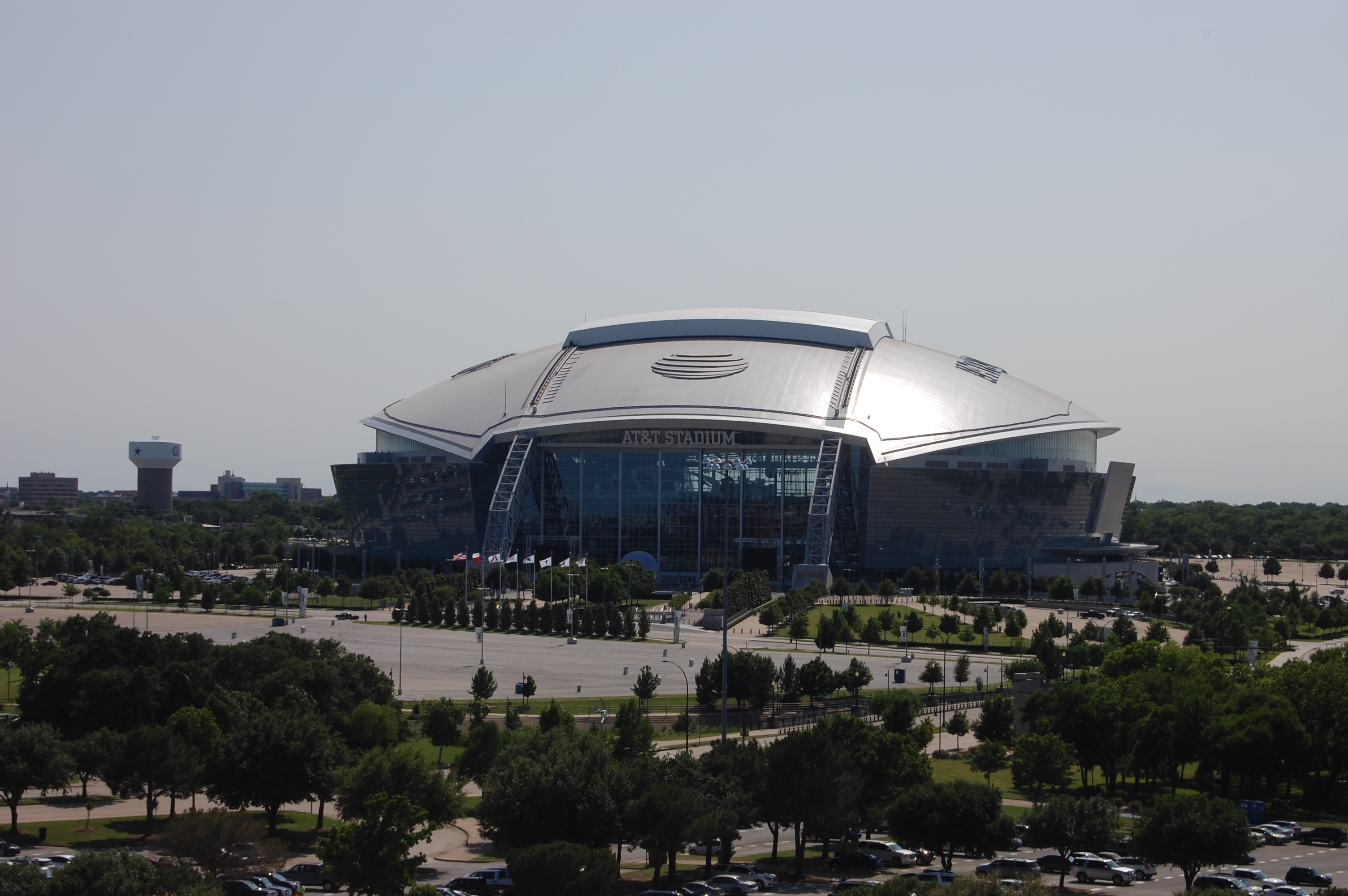 The Retractable Roof Stadium | Stadium Scene